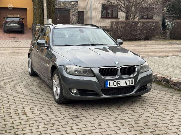 Brown BMW 320 2010 in Marijampole, with an engine capacity of 2.00 L and mileage of 377 thousand km for 4500 €, photo 9 on AUTOMOTO.COM.LV
