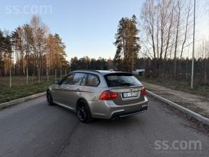 Brown BMW 320 2010 in Valmiera, with an engine capacity of 2.00 L and mileage of 267 thousand km for 6990 €, photo 3 on AUTOMOTO.COM.LV