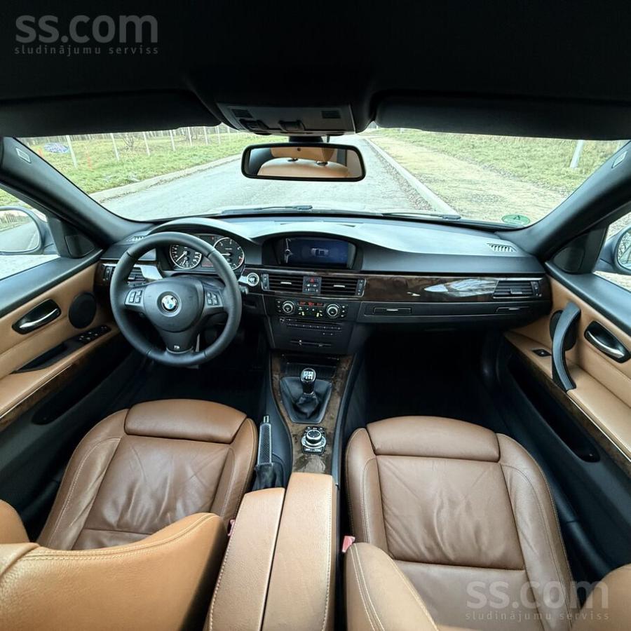 Brown BMW 320 2010 in Valmiera, with an engine capacity of 2.00 L and mileage of 267 thousand km for 6990 €, photo 13 on AUTOMOTO.COM.LV