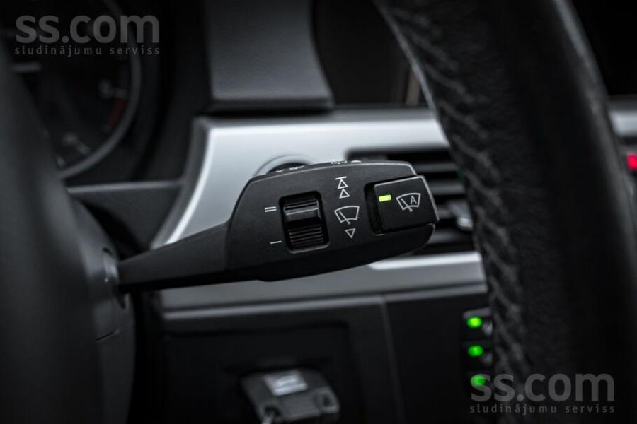 Brūns BMW 320 2010 Rīga, ar dzinēja tilpumu 2.00 L un nobraukumu 335 tūkst. km par 5700 €, foto 22 vietnē AUTOMOTO.COM.LV