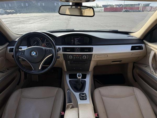 Brūns BMW 320 2011 Viļņa, ar dzinēja tilpumu 2.00 L un nobraukumu 294 tūkst. km par 2390 €, foto 3 vietnē AUTOMOTO.COM.LV