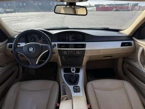 Brown BMW 320 2011 in Vilnius, with an engine capacity of 2.00 L and mileage of 294 thousand km for 2390 €, photo 3 on AUTOMOTO.COM.LV