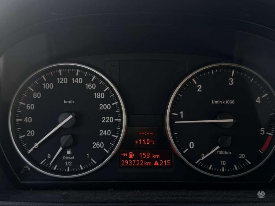 Brown BMW 320 2011 in Vilnius, with an engine capacity of 2.00 L and mileage of 294 thousand km for 2390 €, photo 25 on AUTOMOTO.COM.LV