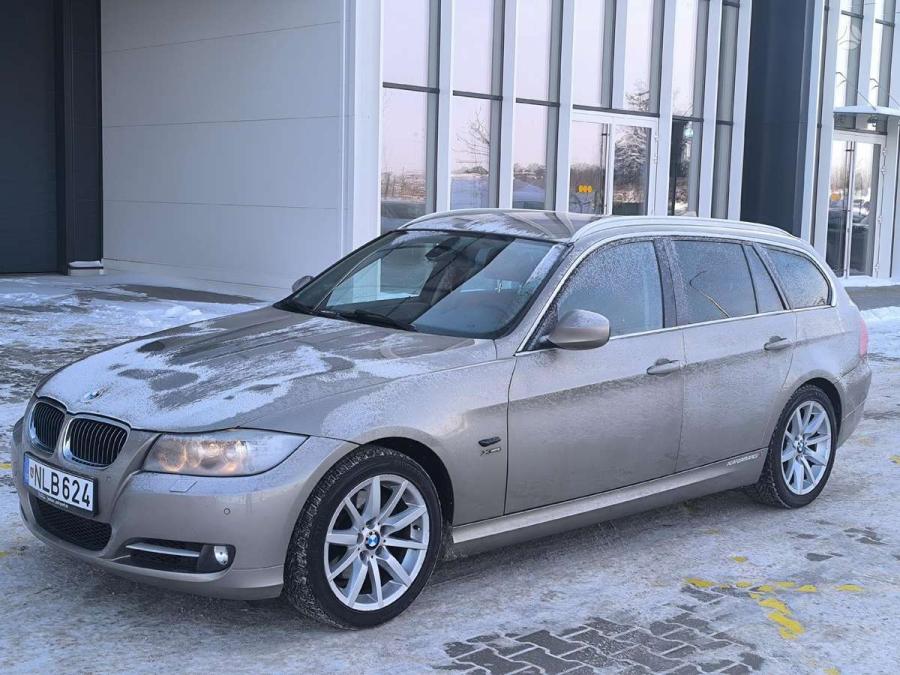 Brūns BMW 320 2012 Viļņa, ar dzinēja tilpumu 2.00 L un nobraukumu 339 tūkst. km par 5999 €, foto 1 vietnē AUTOMOTO.COM.LV