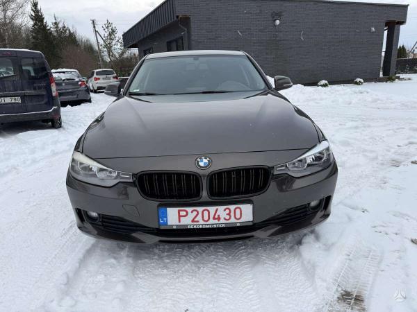 Brown BMW 320 2013 in Kaunas, with an engine capacity of 2.00 L and mileage of 190 thousand km for 5700 €, photo 2 on AUTOMOTO.COM.LV