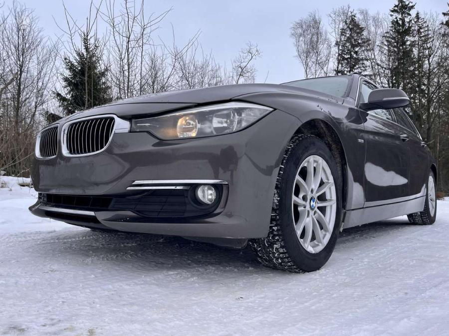 Brūns BMW 320 2013 Kauņa, ar dzinēja tilpumu 2.00 L un nobraukumu 288 tūkst. km par 6500 €, foto 1 vietnē AUTOMOTO.COM.LV