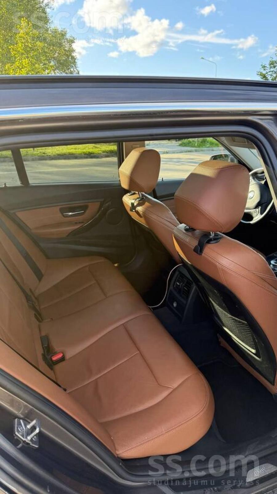 Brown BMW 320 2013 in Daugavpils, with an engine capacity of 2.00 L and mileage of 305 thousand km for 9000 €, photo 12 on AUTOMOTO.COM.LV
