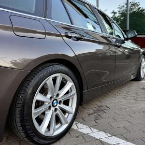 Brown BMW 320 2013 in Kaisiadorys, with an engine capacity of 2.00 L and mileage of 290 thousand km for 6850 €, photo 21 on AUTOMOTO.COM.LV