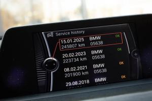 Brown BMW 320 2013 in Jelgava, with an engine capacity of 2.00 L and mileage of 258 thousand km for 7650 €, photo 39 on AUTOMOTO.COM.LV