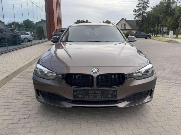 Brown BMW 320 2013 in Utena, with an engine capacity of 2.00 L and mileage of 358 thousand km for 5600 €, photo 1 on AUTOMOTO.COM.LV