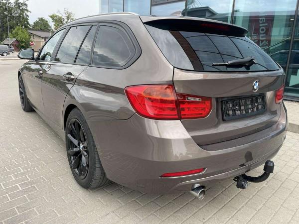 Brown BMW 320 2013 in Utena, with an engine capacity of 2.00 L and mileage of 358 thousand km for 5600 €, photo 5 on AUTOMOTO.COM.LV