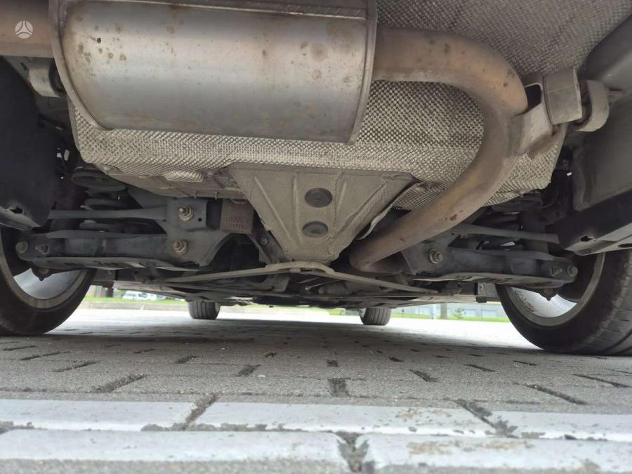 Brūns BMW 320 2013 Šauļi, ar dzinēja tilpumu 2.00 L un nobraukumu 297 tūkst. km par 9350 €, foto 13 vietnē AUTOMOTO.COM.LV