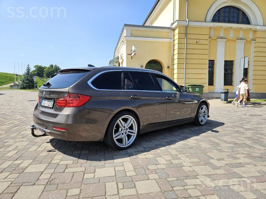 Brūns BMW 320 2013 Daugavpils, ar dzinēja tilpumu 2.00 L un nobraukumu 350 tūkst. km par 9000 €, foto 3 vietnē AUTOMOTO.COM.LV