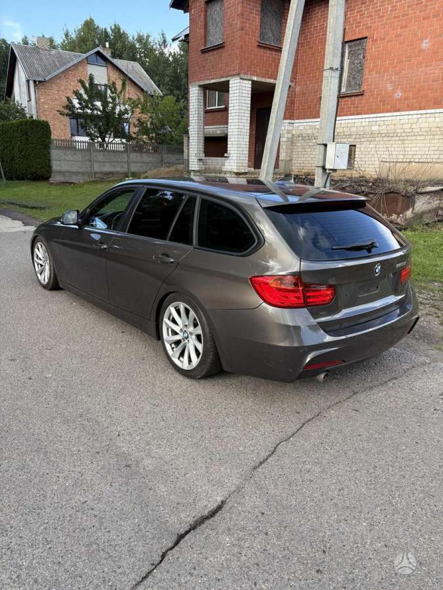 Brown BMW 320 2013 in Panevezys, with an engine capacity of 2.00 L and mileage of 390 thousand km for 7300 €, photo 4 on AUTOMOTO.COM.LV