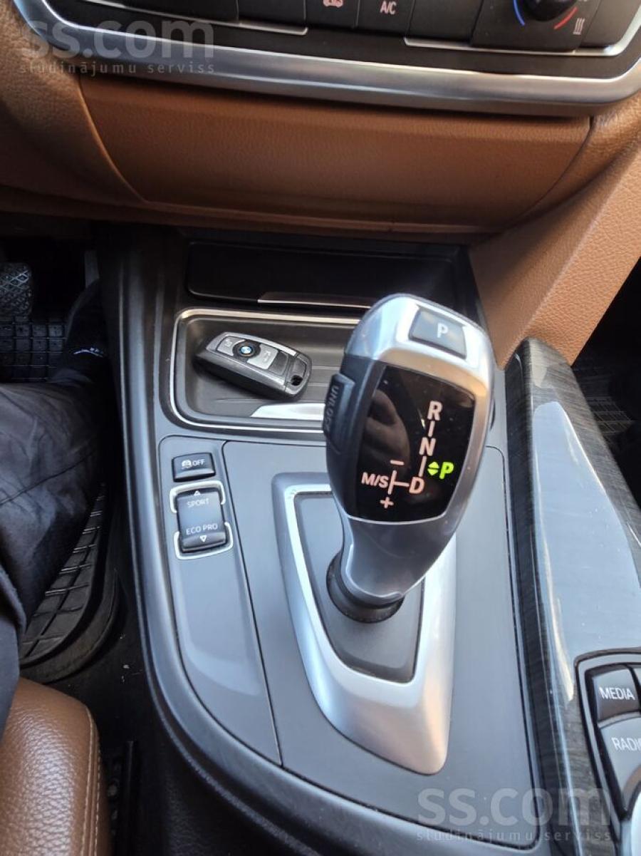 Brūns BMW 320 2013 Jelgava, ar dzinēja tilpumu 2.00 L un nobraukumu 420 tūkst. km par 6500 €, foto 10 vietnē AUTOMOTO.COM.LV