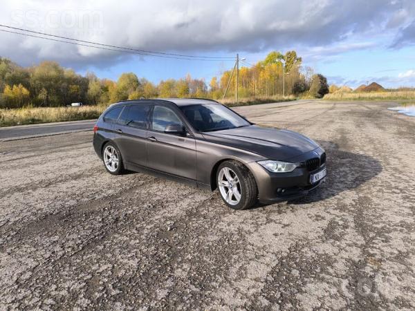 Brown BMW 320 2014 in Riga, with an engine capacity of 2.00 L and mileage of 358 thousand km for 9900 €, photo 2 on AUTOMOTO.COM.LV