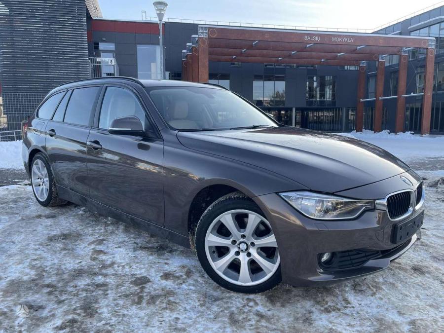 Brown BMW 320 2014 in Vilnius, with an engine capacity of 2.00 L and mileage of 231 thousand km for 8450 €, photo 17 on AUTOMOTO.COM.LV