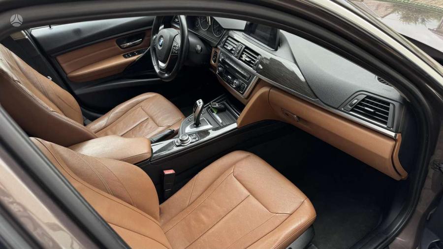 Brown BMW 320 2014 in Taurage, with an engine capacity of 2.00 L and mileage of 311 thousand km for 7999 €, photo 8 on AUTOMOTO.COM.LV