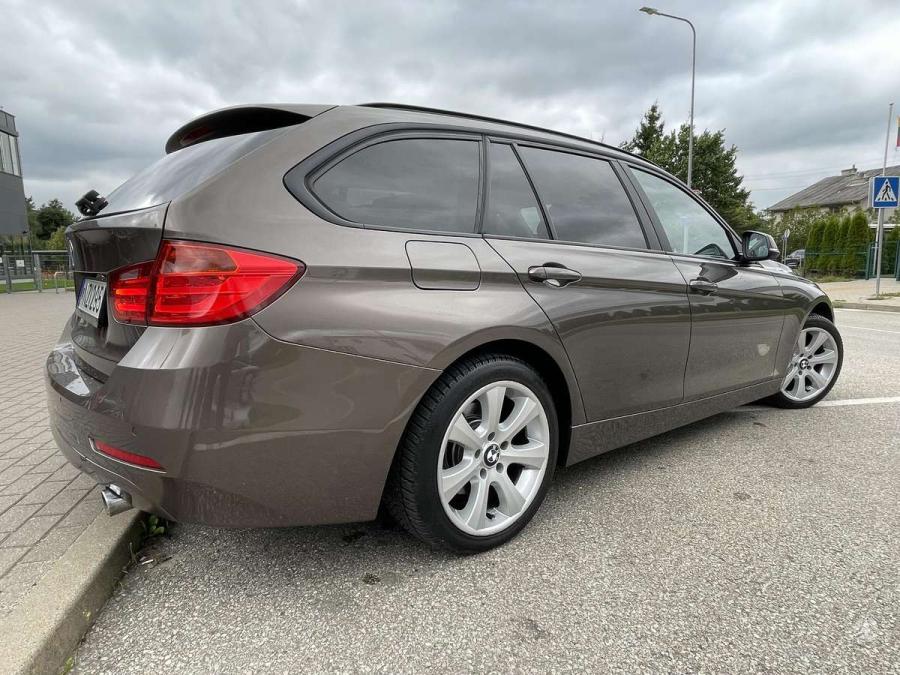 Brown BMW 320 2014 in Vilnius, with an engine capacity of 2.00 L and mileage of 239 thousand km for 6900 €, photo 6 on AUTOMOTO.COM.LV