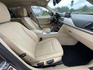 Brown BMW 320 2014 in Vilnius, with an engine capacity of 2.00 L and mileage of 239 thousand km for 6900 €, photo 20 on AUTOMOTO.COM.LV