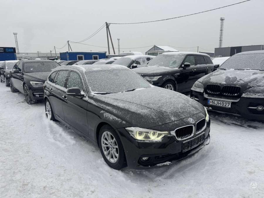 Brown BMW 320 2015 in Kaunas, with an engine capacity of 2.00 L and mileage of 269 thousand km for 10300 €, photo 2 on AUTOMOTO.COM.LV
