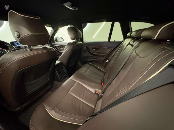 Brown BMW 320 2015 in Marijampole, with an engine capacity of 2.00 L and mileage of 317 thousand km for 9400 €, photo 9 on AUTOMOTO.COM.LV