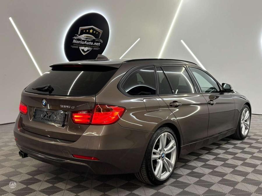 Brown BMW 320 2015 in Marijampole, with an engine capacity of 2.00 L and mileage of 317 thousand km for 9400 €, photo 18 on AUTOMOTO.COM.LV