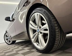 Brown BMW 320 2015 in Marijampole, with an engine capacity of 2.00 L and mileage of 317 thousand km for 8999 €, photo 22 on AUTOMOTO.COM.LV