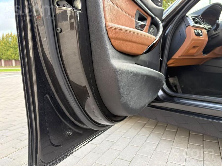Brūns BMW 320 2015 Cēsis, ar dzinēja tilpumu 2.00 L un nobraukumu 301 tūkst. km par 12500 €, foto 18 vietnē AUTOMOTO.COM.LV