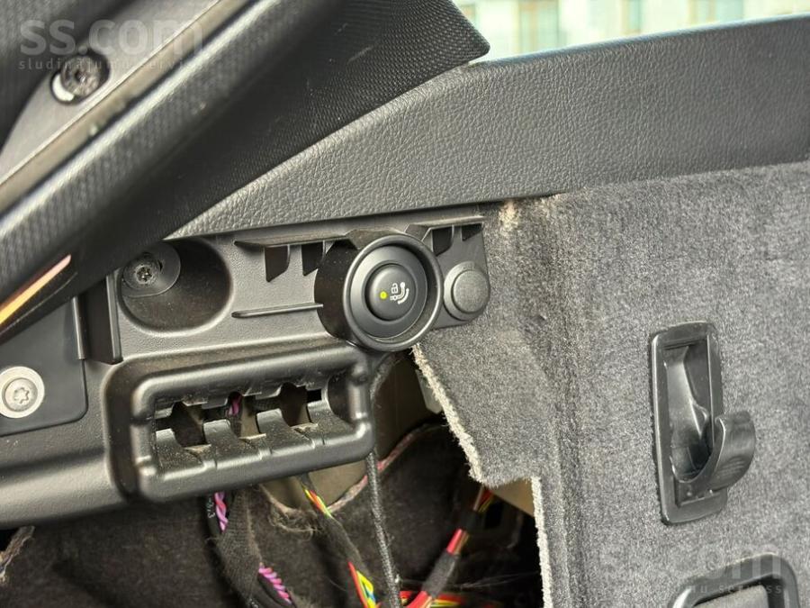 Brūns BMW 320 2015 Cēsis, ar dzinēja tilpumu 2.00 L un nobraukumu 301 tūkst. km par 12500 €, foto 20 vietnē AUTOMOTO.COM.LV