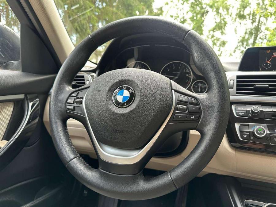 Brūns BMW 320 2016 Viļņa, ar dzinēja tilpumu 2.00 L un nobraukumu 215 tūkst. km par 7950 €, foto 20 vietnē AUTOMOTO.COM.LV