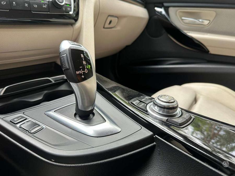 Brūns BMW 320 2016 Viļņa, ar dzinēja tilpumu 2.00 L un nobraukumu 215 tūkst. km par 7950 €, foto 24 vietnē AUTOMOTO.COM.LV