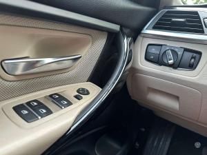 Brūns BMW 320 2016 Viļņa, ar dzinēja tilpumu 2.00 L un nobraukumu 215 tūkst. km par 7950 €, foto 32 vietnē AUTOMOTO.COM.LV