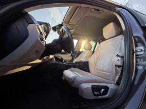 Brown BMW 320 2016 in Siauliai, with an engine capacity of 2.00 L and mileage of 203 thousand km for 12850 €, photo 27 on AUTOMOTO.COM.LV