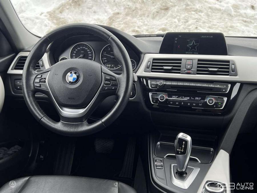Brown BMW 320 2017 in Taurage, with an engine capacity of 2.00 L and mileage of 181 thousand km for 10999 €, photo 17 on AUTOMOTO.COM.LV