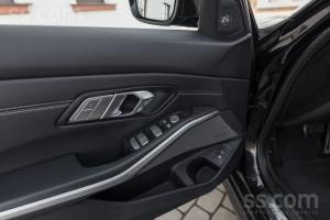 Brūns BMW 320 2020 Rīga, ar dzinēja tilpumu 2.00 L un nobraukumu 214 tūkst. km par 22500 €, foto 26 vietnē AUTOMOTO.COM.LV