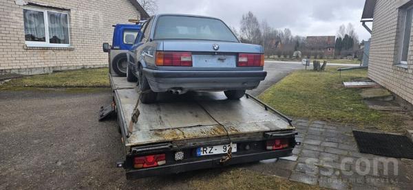 BMW 320 1989 Cēsis, ar dzinēja tilpumu 2.00 L un nobraukumu 333 tūkst. km par 4000 €, foto 2 vietnē AUTOMOTO.COM.LV