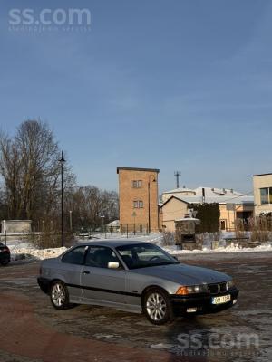 BMW 320 1995 in Bauska, with an engine capacity of 2.50 L and mileage of 360 thousand km for 2650 €, photo 3 on AUTOMOTO.COM.LV