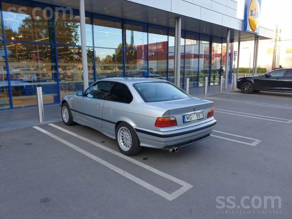 BMW 320 1997 in Riga, with an engine capacity of 2.80 L and mileage of 283 thousand km for 6500 €, photo 1 on AUTOMOTO.COM.LV