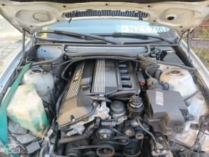 BMW 320 1999 Telšiai, ar dzinēja tilpumu 2.00 L un nobraukumu 300 tūkst. km par 1350 €, foto 7 vietnē AUTOMOTO.COM.LV