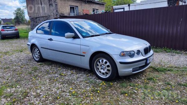 BMW 320 2002 in Riga, with an engine capacity of 2.00 L and mileage of 165 thousand km for 2850 €, photo 6 on AUTOMOTO.COM.LV