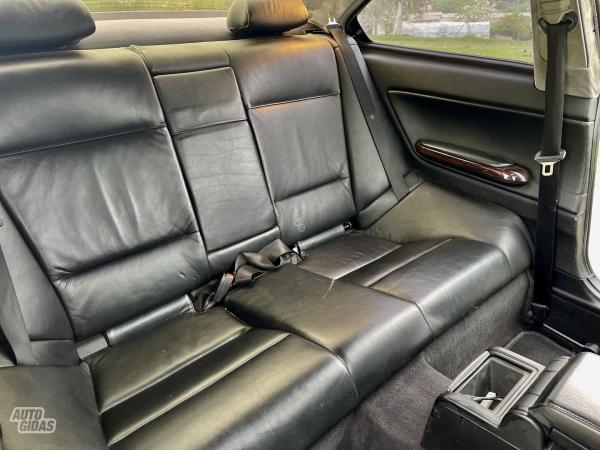 BMW 320 2002 in Elektrenai, with an engine capacity of 2.20 L and mileage of 250 thousand km for 4000 €, photo 5 on AUTOMOTO.COM.LV