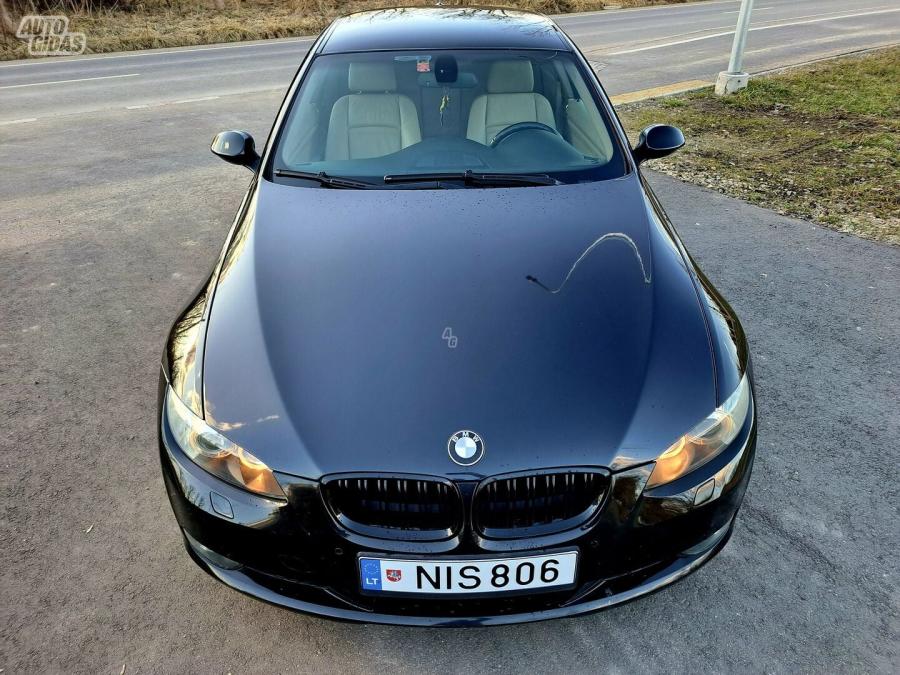 BMW 320 2007 Panevēža, ar dzinēja tilpumu 2.00 L un nobraukumu 323 tūkst. km par 4950 €, foto 4 vietnē AUTOMOTO.COM.LV