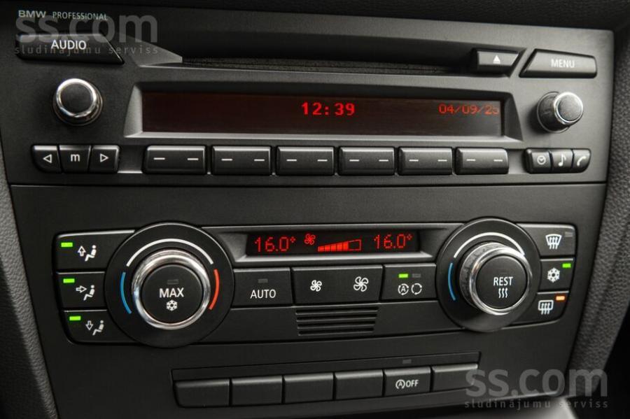 BMW 320 2007 Rīga, ar dzinēja tilpumu 2.00 L un nobraukumu 308 tūkst. km par 6990 €, foto 22 vietnē AUTOMOTO.COM.LV