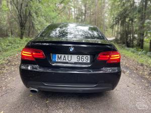 BMW 320 2007 in Kaunas, with an engine capacity of 2.00 L and mileage of 370 thousand km for 5650 €, photo 11 on AUTOMOTO.COM.LV