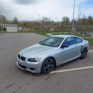 BMW 320 2010 in Kaunas, with an engine capacity of 2.00 L and mileage of 14 thousand km for 1999 €, photo  on AUTOMOTO.COM.LV