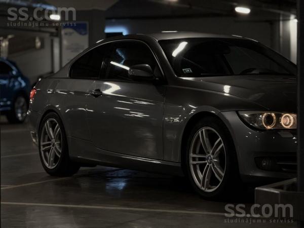 BMW 320 2011 in Riga, with an engine capacity of 2.00 L and mileage of 234 thousand km for 6900 €, photo 9 on AUTOMOTO.COM.LV