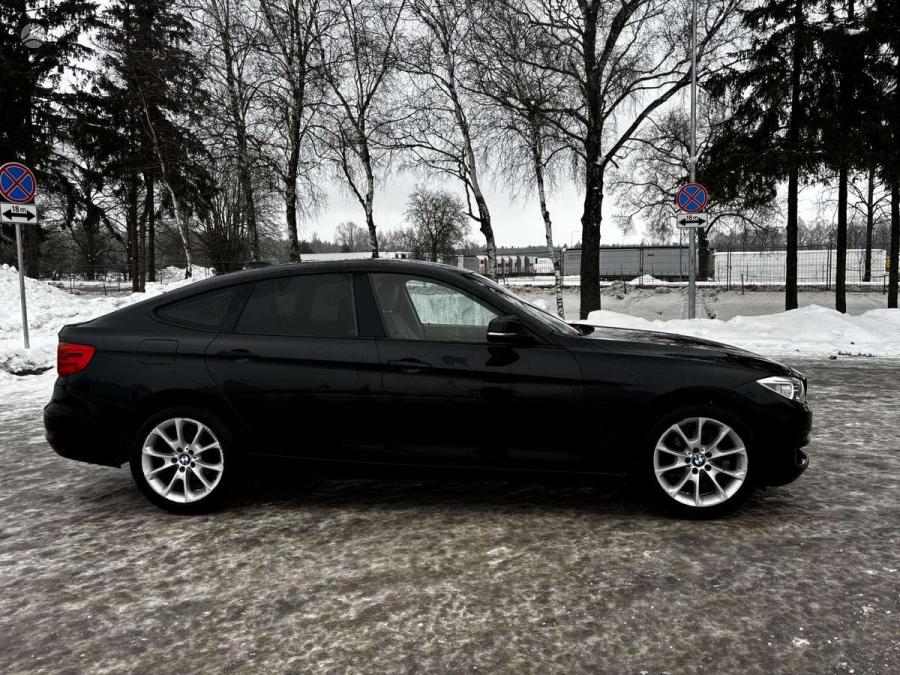 Black BMW 320 Gran Turismo 2013 in Vilnius, with an engine capacity of 2.00 L and mileage of 293 thousand km for 9800 €, photo 5 on AUTOMOTO.COM.LV