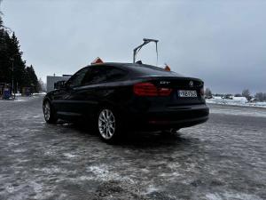 Black BMW 320 Gran Turismo 2013 in Vilnius, with an engine capacity of 2.00 L and mileage of 293 thousand km for 9800 €, photo 8 on AUTOMOTO.COM.LV