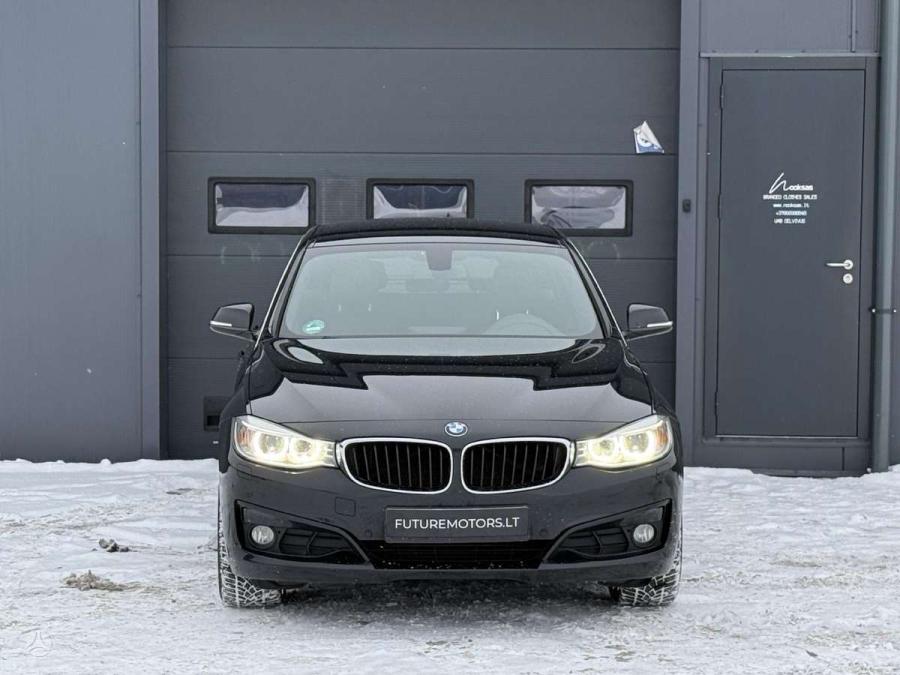 Black BMW 320 Gran Turismo 2013 in Kaunas, with an engine capacity of 2.00 L and mileage of 285 thousand km for 10999 €, photo 3 on AUTOMOTO.COM.LV